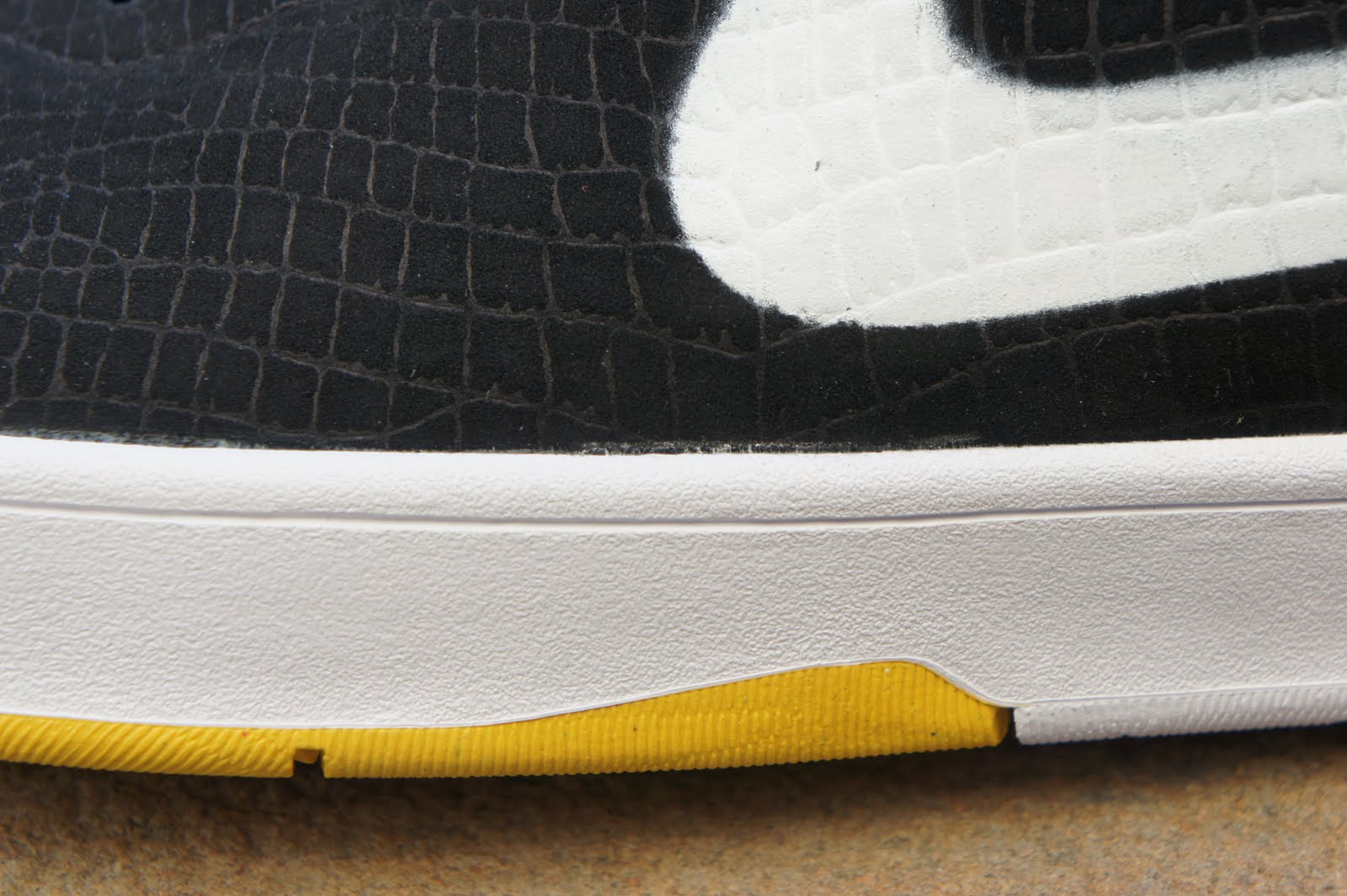Nike SB Eric Koston 1 x Kobe - GR Edition - New Images & Video | Complex
