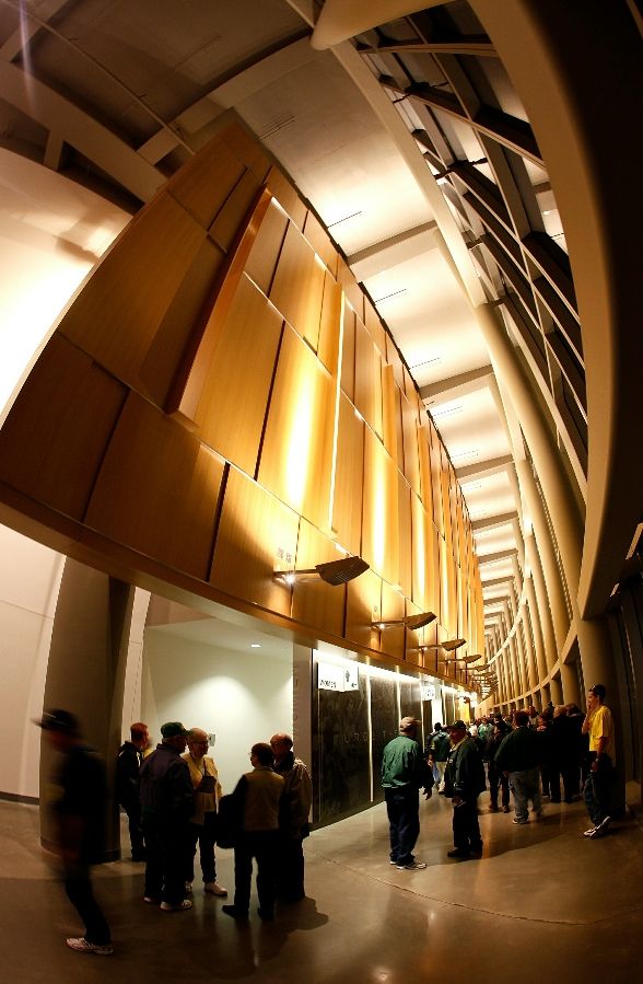 Oregon Opens Matthew Knight Arena In Style | Complex