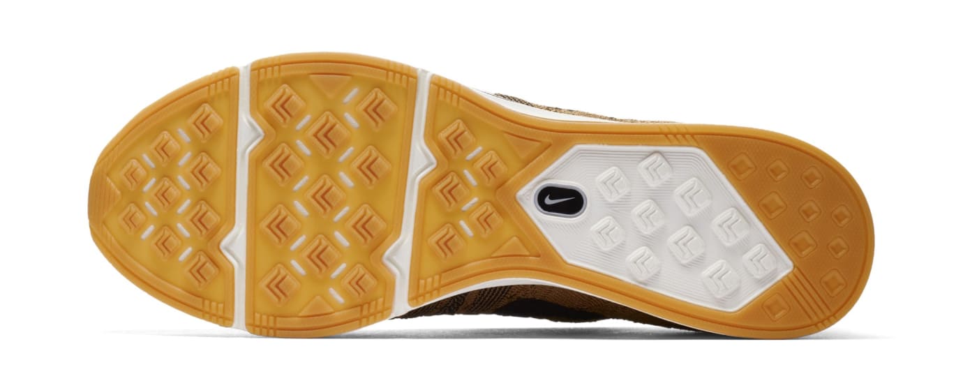 nike flyknit trainer beige,www.npssonipat.com