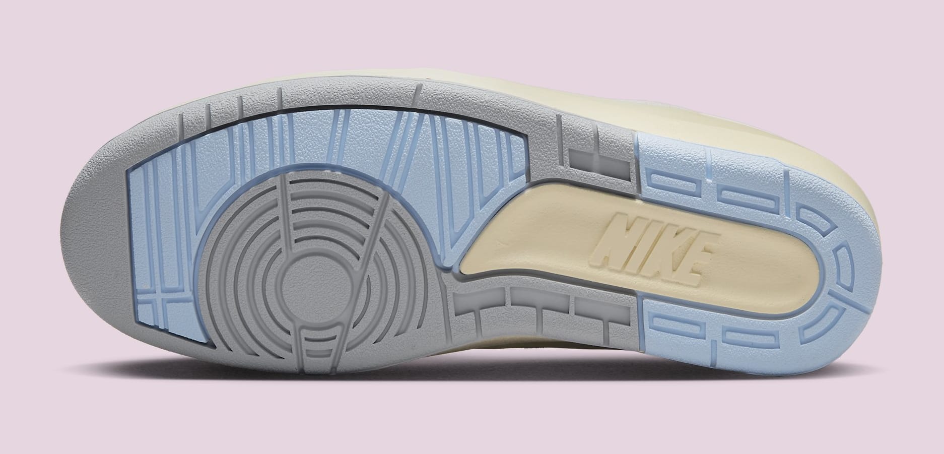 Official Look at the 'Look, Up in the Air' Air Jordan 2 Low The women's ...